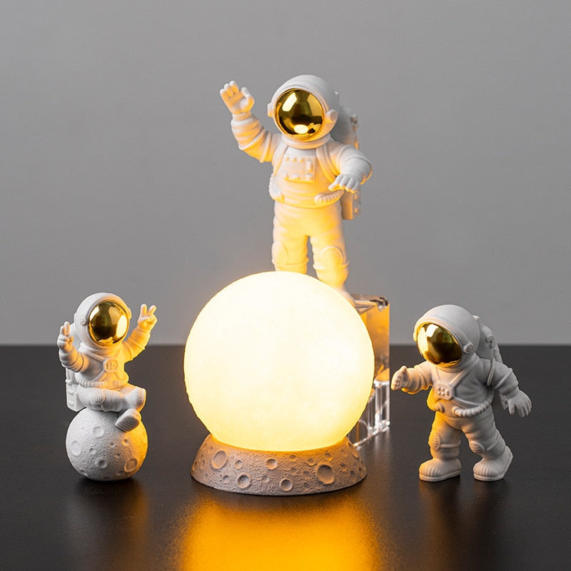3Pc Astronaut Decor Action Figures and Moon Home Decor Resin Astronau ...